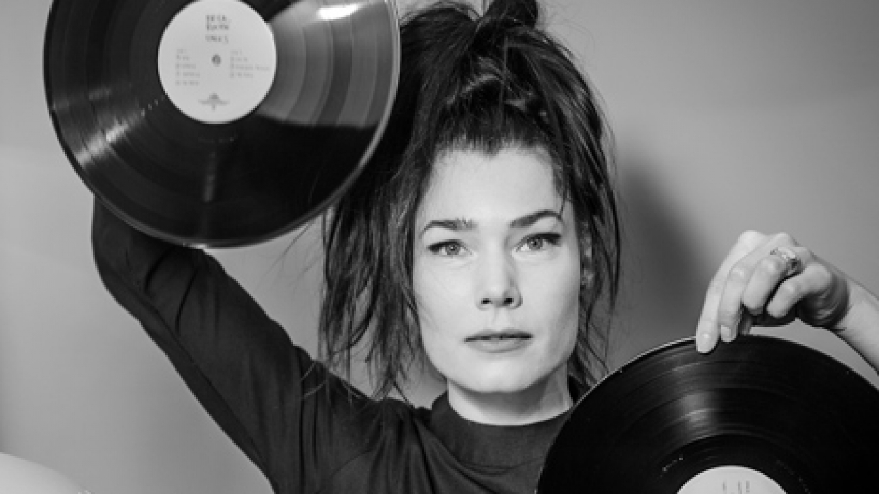 BRISA ROCHE : Sa biographie, ses albums, ses concerts