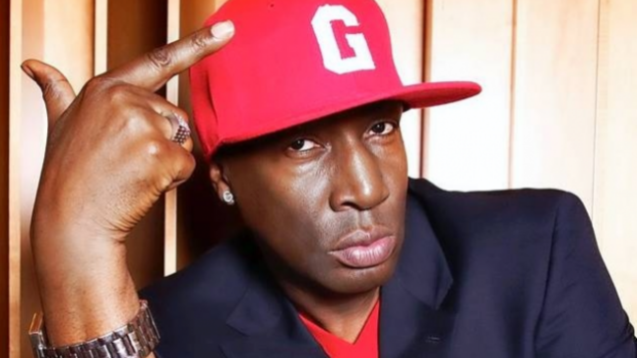 GRANDMASTER FLASH : Sa biographie, ses albums, ses concerts