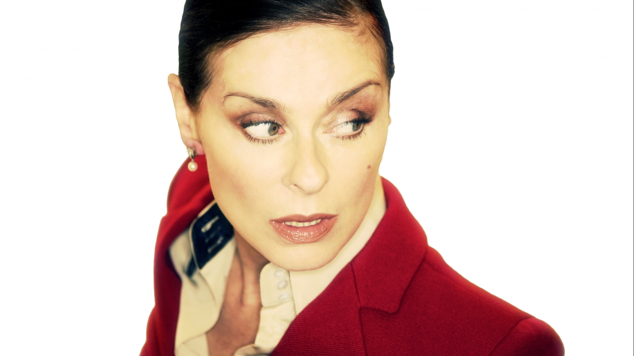 Lisa Stanfield's Instagram, Twitter & Facebook on IDCrawl