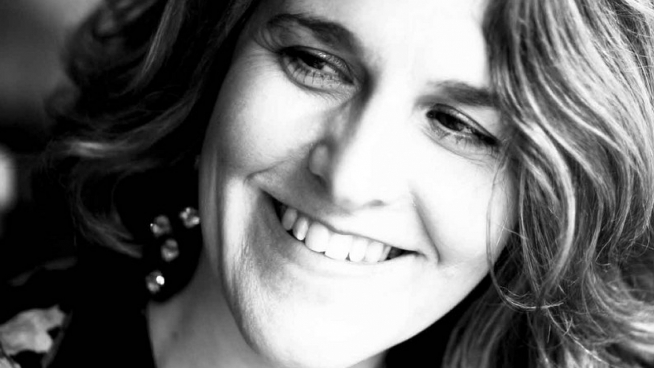 SARA LAZARUS : Sa biographie, ses albums, ses concerts