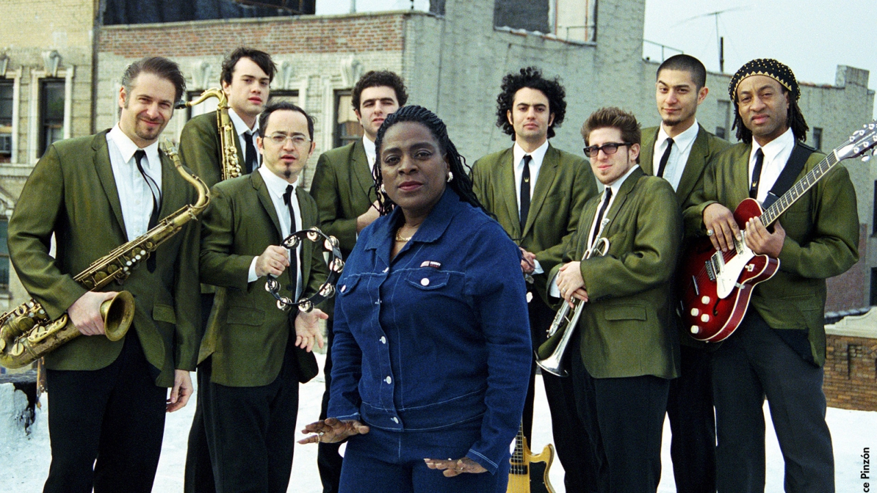SHARON JONES AND THE DAP KINGS : Sa biographie, ses albums, ses concerts