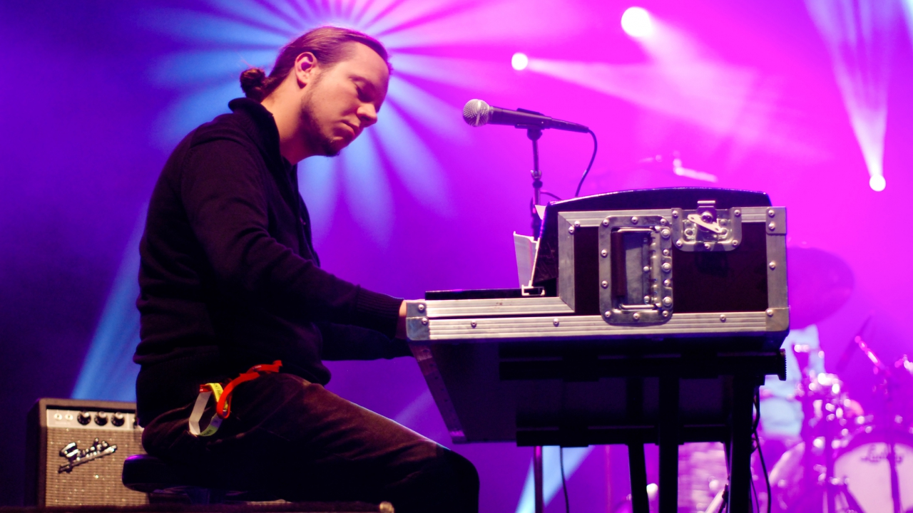 TUOMO : Sa biographie, ses albums, ses concerts